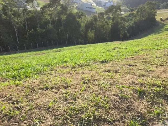 Terreno / Lote para Venda em Volta Redonda/RJ Casa de Pedra
