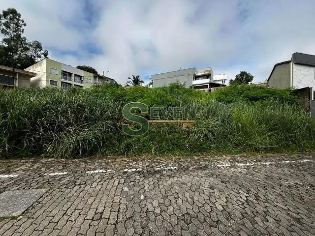 Terreno / Lote para Venda em Volta Redonda/RJ Jardim Amália