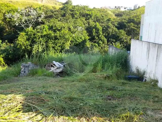 Terreno / Lote para Venda em Volta Redonda/RJ Jardim Amália