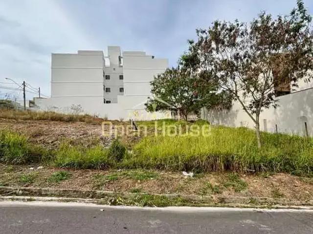 Terreno / Lote para Venda em Volta Redonda/RJ Jardim Belvedere