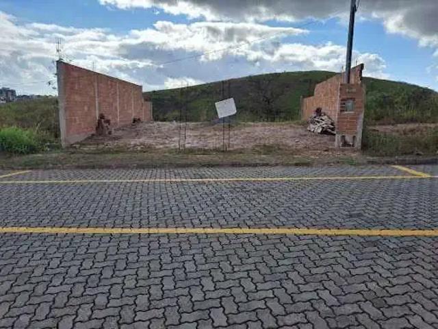 Terreno / Lote para Venda em Volta Redonda/RJ Jardim Provence