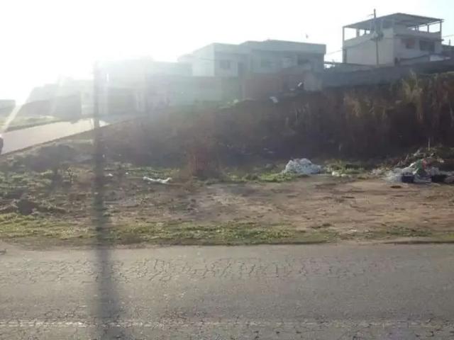 Terreno / Lote para Venda em Volta Redonda/RJ Roma
