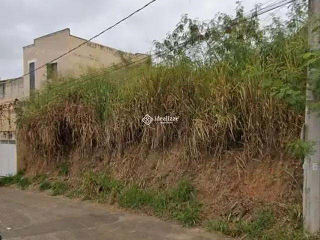 Terreno / Lote para Venda em Volta Redonda/RJ Roma