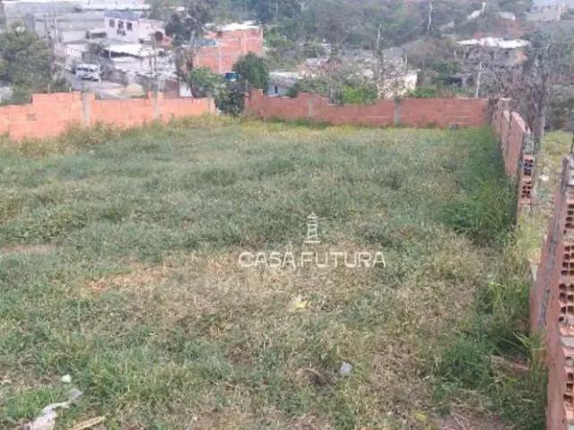 Terreno / Lote para Venda em Volta Redonda/RJ Roma