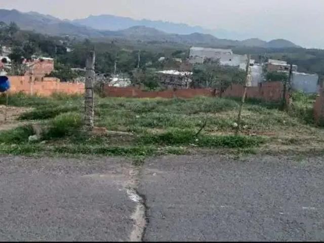 Terreno / Lote para Venda em Volta Redonda/RJ Roma