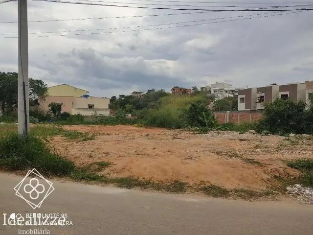 Terreno / Lote para Venda em Volta Redonda/RJ Roma