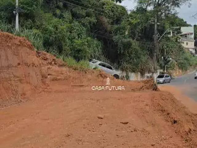 Terreno / Lote para Venda em Volta Redonda/RJ Retiro