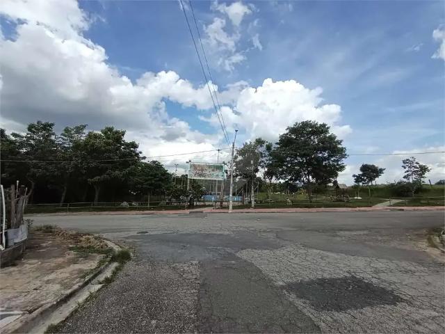 Terreno / Lote para Venda em Votorantim/SP Parque Jataí