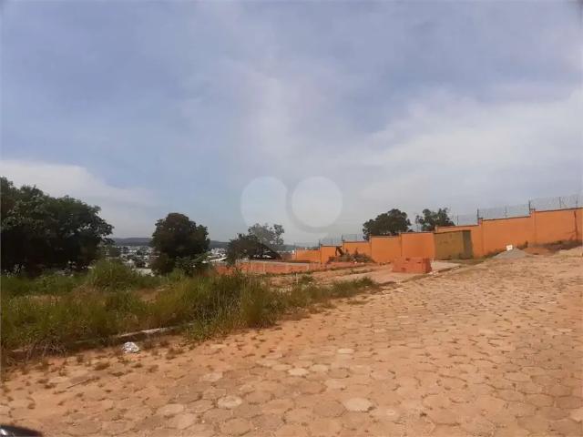 Terreno / Lote para Venda em Votorantim/SP Parque Santa Márcia