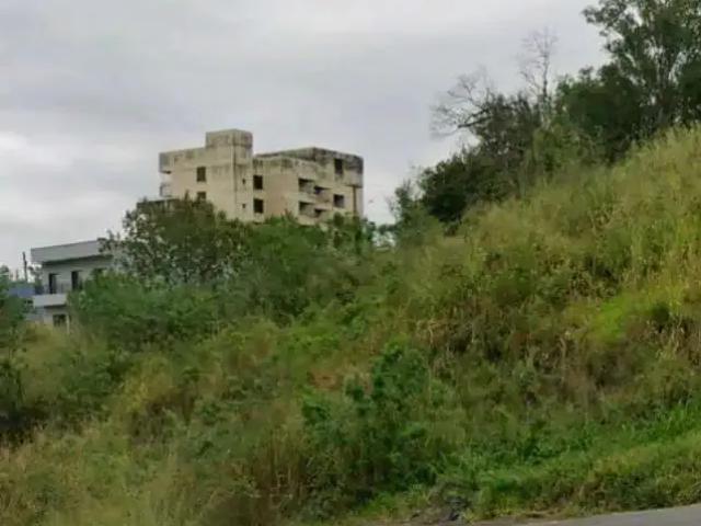 Terreno / Lote para Venda em Águas de São Pedro/SP Jardim Iporanga
