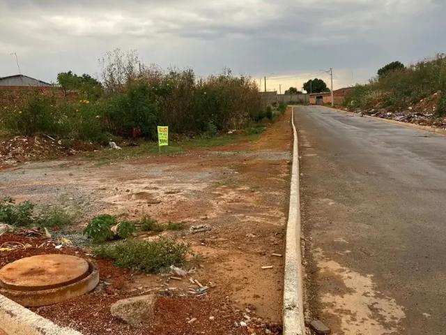 Terreno / Lote para Venda em Águas Lindas de Goiás/GO Jardim Brasília II