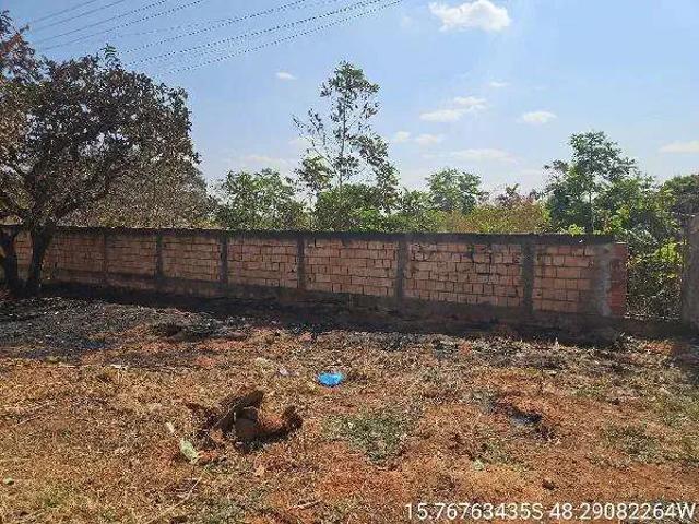 Terreno / Lote para Venda em Águas Lindas de Goiás/GO Mansões Odisséia