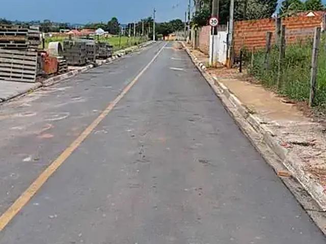 Terreno / Lote para Venda em Alambari/SP Cercadinho