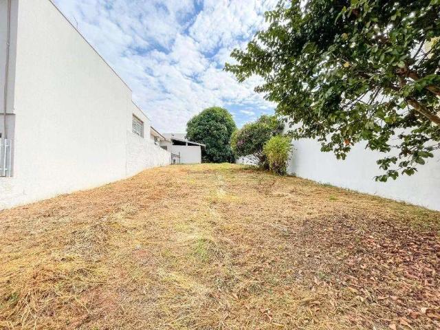 Terreno / Lote para Venda em Americana/SP Vila Frezzarin