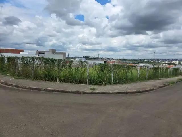 Terreno / Lote para Venda em Americana/SP Jardim Boer II