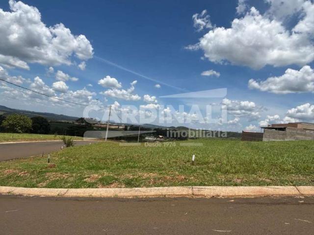 Terreno / Lote para Venda em Analândia/SP Condomínio Residencial Cuscoville