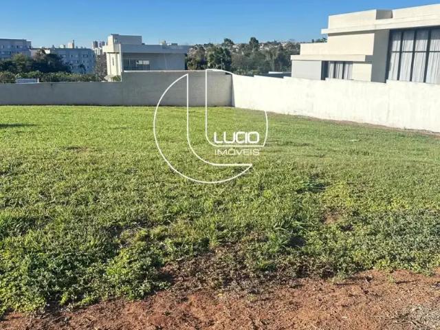 Terreno / Lote para Venda em Anápolis/GO Condomínio Vale dos Pássaros