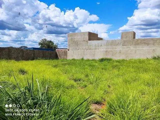 Terreno / Lote para Venda em Anápolis/GO Residencial Cerejeiras