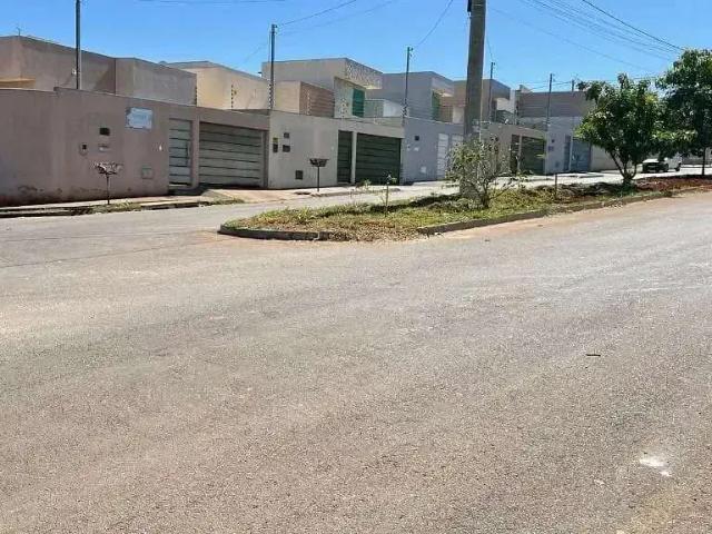 Terreno / Lote para Venda em Anápolis/GO Residencial Flor do Cerrado