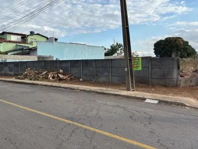 Terreno / Lote para Venda em Aparecida de Goiânia/GO Cardoso