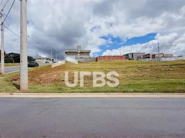 Terreno / Lote para Venda em Aparecida de Goiânia/GO Jardins Versalhes