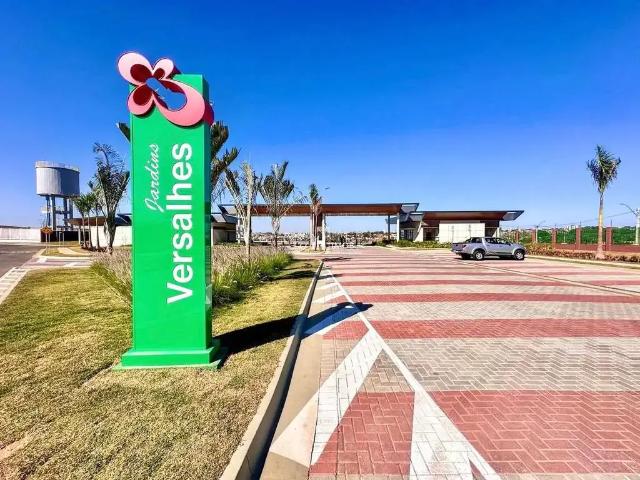 Terreno / Lote para Venda em Aparecida de Goiânia/GO Pólo Empresarial Goiás