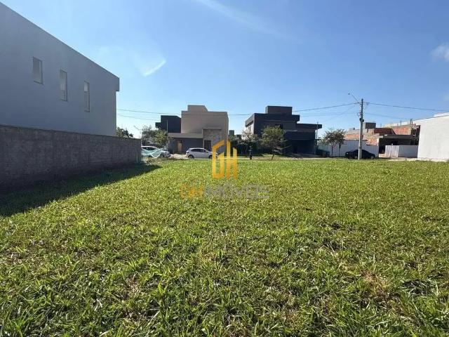 Terreno / Lote para Venda em Aparecida de Goiânia/GO Residencial Parqville Jacarandá