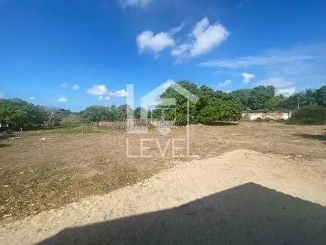 Terreno / Lote para Venda em Aquiraz/CE Centro