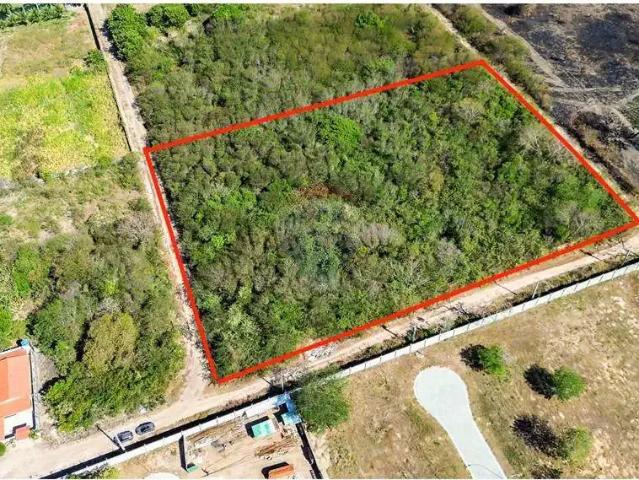 Terreno / Lote para Venda em Aquiraz/CE Centro