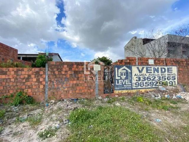 Terreno / Lote para Venda em Aquiraz/CE Centro