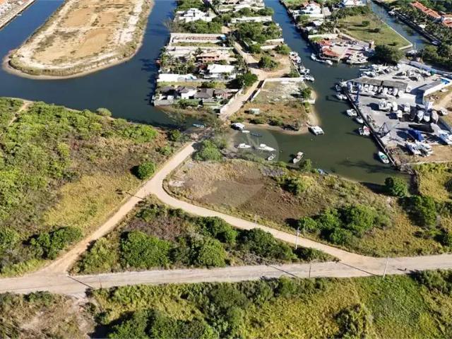 Terreno / Lote para Venda em Armação dos Búzios/RJ Marina