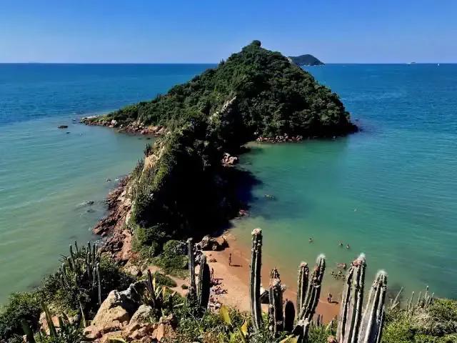 Terreno / Lote para Venda em Armação dos Búzios/RJ Baia Formosa