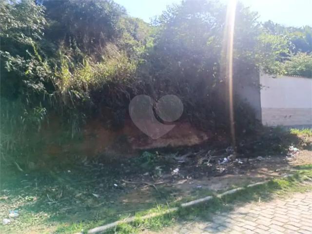 Terreno / Lote para Venda em Armação dos Búzios/RJ Brava