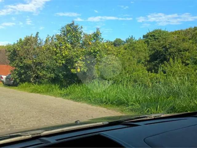 Terreno / Lote para Venda em Armação dos Búzios/RJ Ferradura
