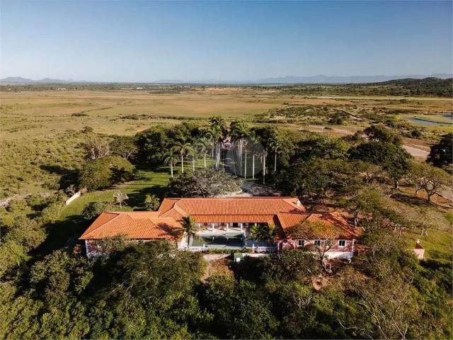 Terreno / Lote para Venda em Armação dos Búzios/RJ Golfe