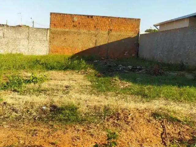 Terreno / Lote para Venda em Araçatuba/SP Água Branca I