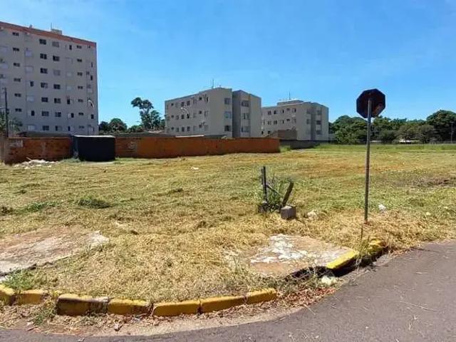 Terreno / Lote para Venda em Araçatuba/SP Aviação