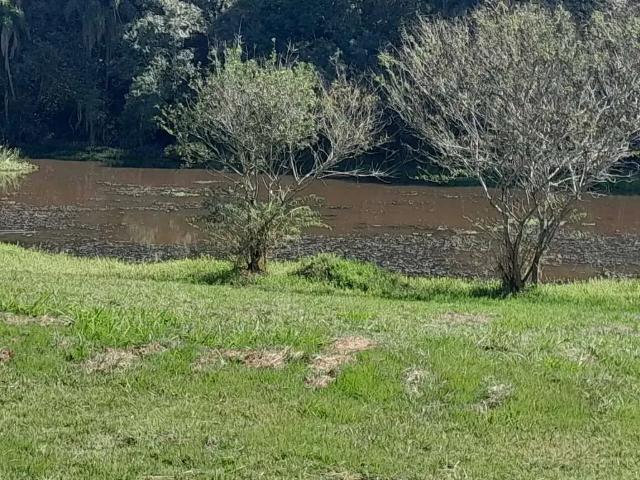 Terreno / Lote para Venda em Araçoiaba da Serra/SP Campo do Meio