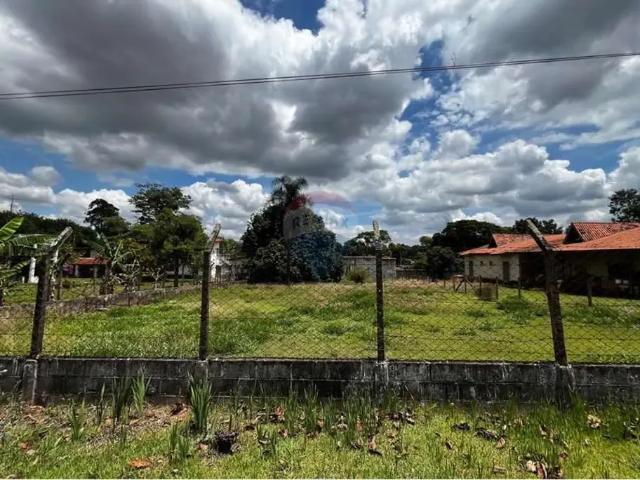 Terreno / Lote para Venda em Araçoiaba da Serra/SP Centro