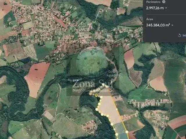 Terreno / Lote para Venda em Araçoiaba da Serra/SP Cercado