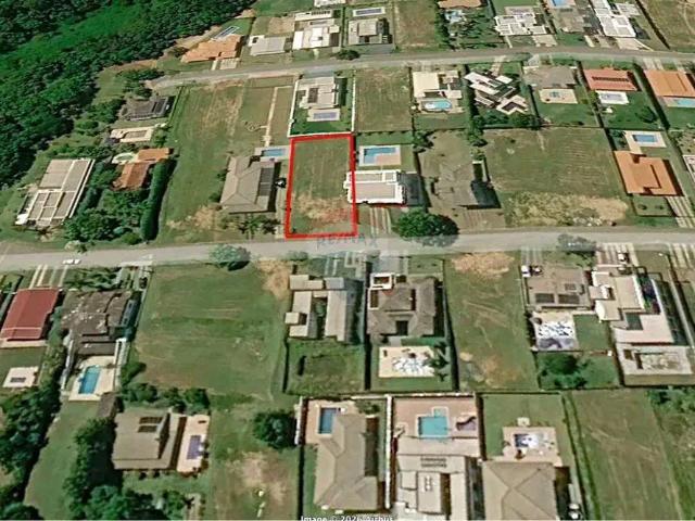 Terreno / Lote para Venda em Araçoiaba da Serra/SP Cercado