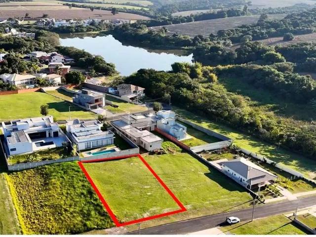 Terreno / Lote para Venda em Araçoiaba da Serra/SP Condomínio Village Ipanema