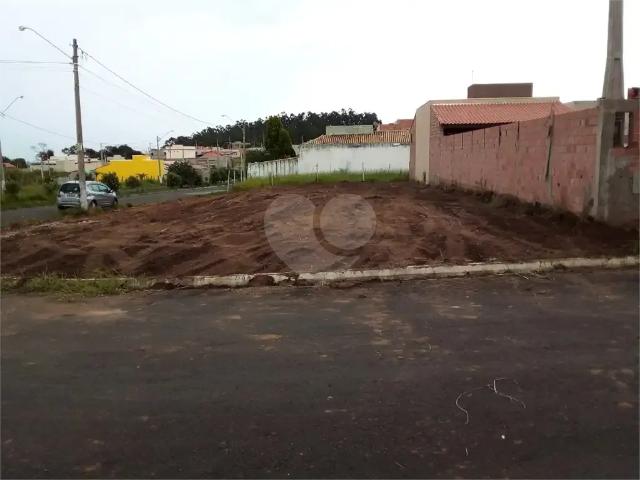 Terreno / Lote para Venda em Araçoiaba da Serra/SP Jardim Horizonte