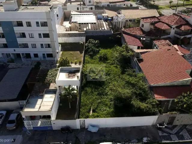 Terreno / Lote para Venda em Aracaju/SE Atalaia