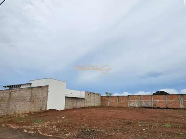 Terreno / Lote para Venda em Araguari/MG Miranda