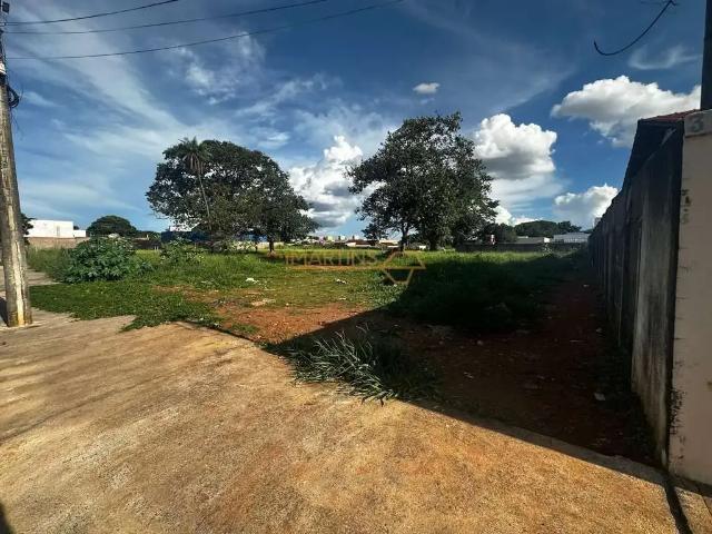 Terreno / Lote para Venda em Araguari/MG Miranda