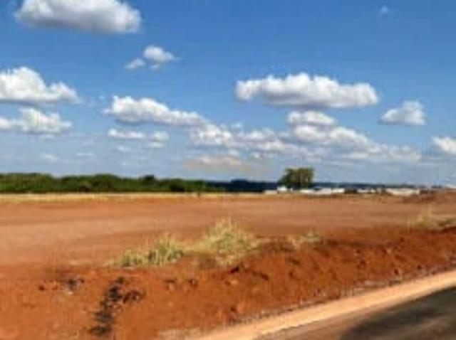 Terreno / Lote para Venda em Araguari/MG Miranda