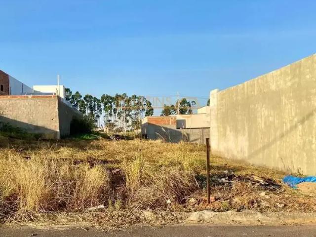 Terreno / Lote para Venda em Araguari/MG Bela Vista