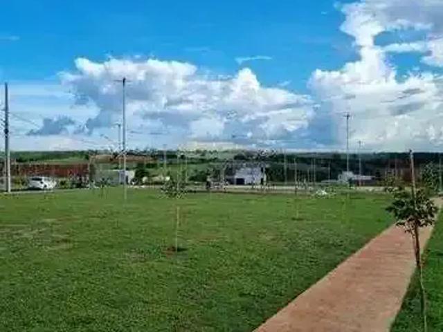 Terreno / Lote para Venda em Araguari/MG Bosque