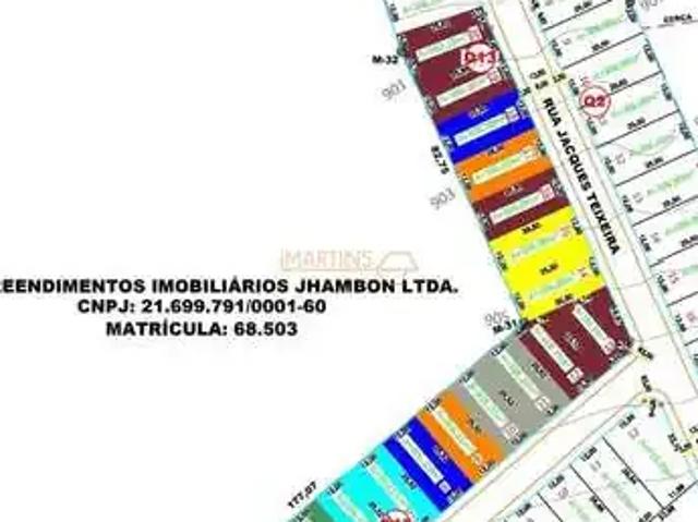 Terreno / Lote para Venda em Araguari/MG Centro